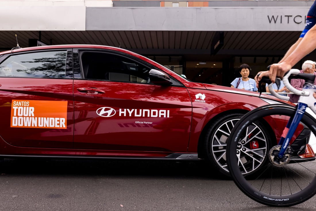 Win a spot in the race convoy thanks to Hyundai | Santos Tour Dow...